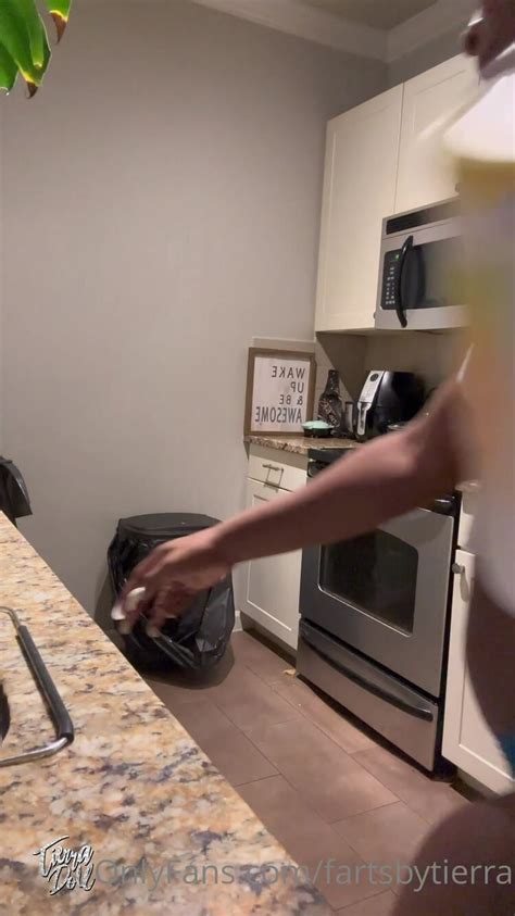 Thick Ebony Fart Comp Thisvid Com