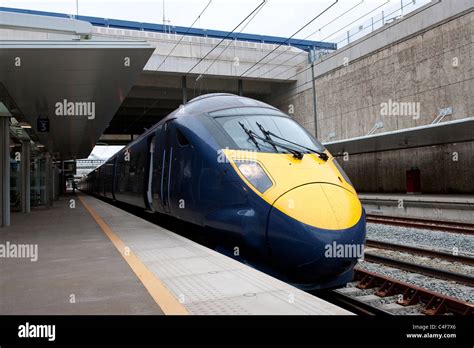 Javelin Train St Pancras At Willy Booth Blog