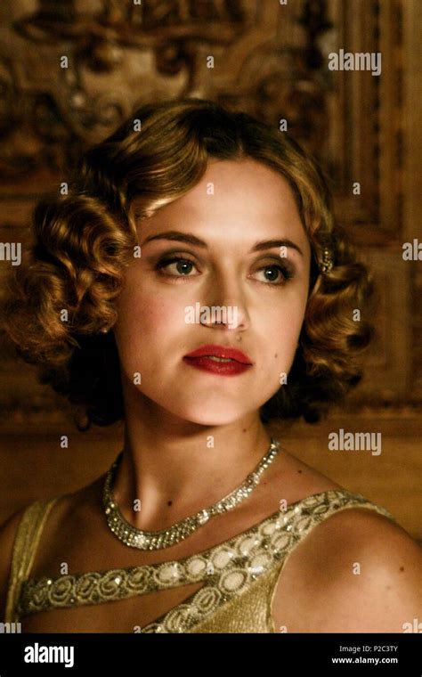 Julia Taylor S Instagram Twitter Facebook On Idcrawl