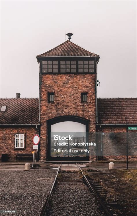 폴란드의 나치 집단 노동 수용소 아우슈비츠비르케나우 영토 유럽의 홀로코스트 가스실에 대한 스톡 사진 및 기타 이미지 가스실 아우슈비츠 Arbeit Macht Frei