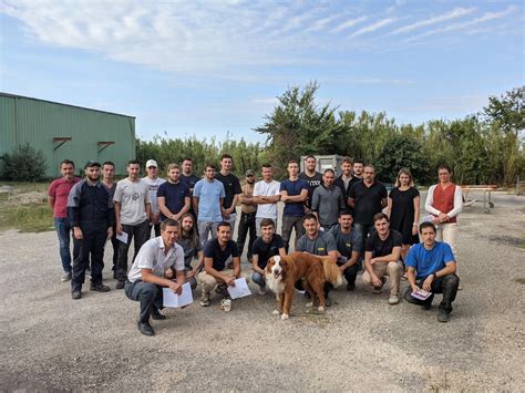 Une Histoire De Personnes Travaillez En Provence Chez Cerip Cerip