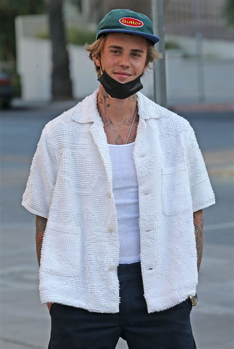 Ok ჯასტინ ბიბერს რამსე ჰანტის სინდრომი დაუდგინეს ჯანმრთელობის გაუარესების გამო მომღერალმა