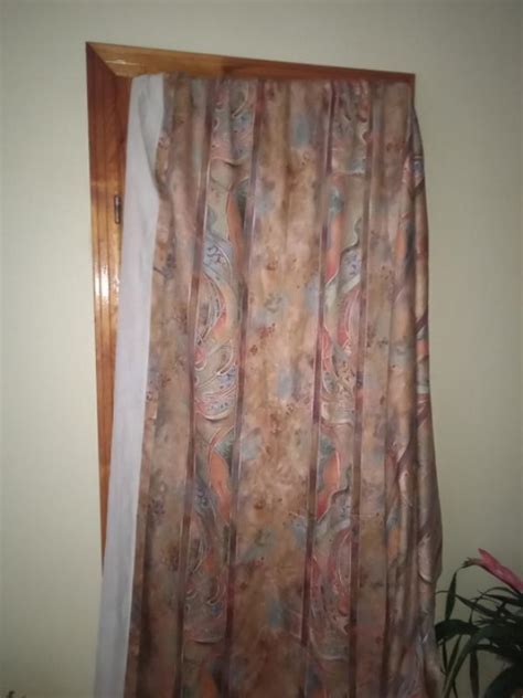 Штори 2 штуки — ціна 460 грн у каталозі Штори Купити товари для дому та побуту за доступною