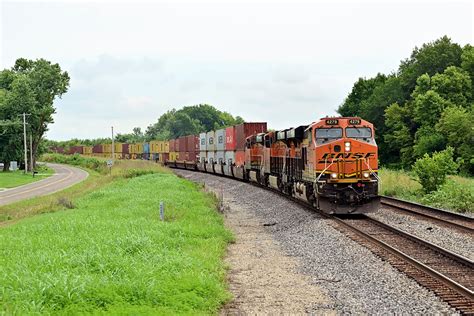 Bnsf Es44c4 4279 Fleming Mo — Trainspo
