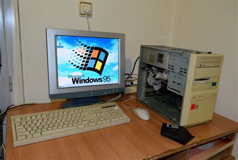 Aldi Admits Its Still Running Windows 95 During Senate Hearings Mumbrella