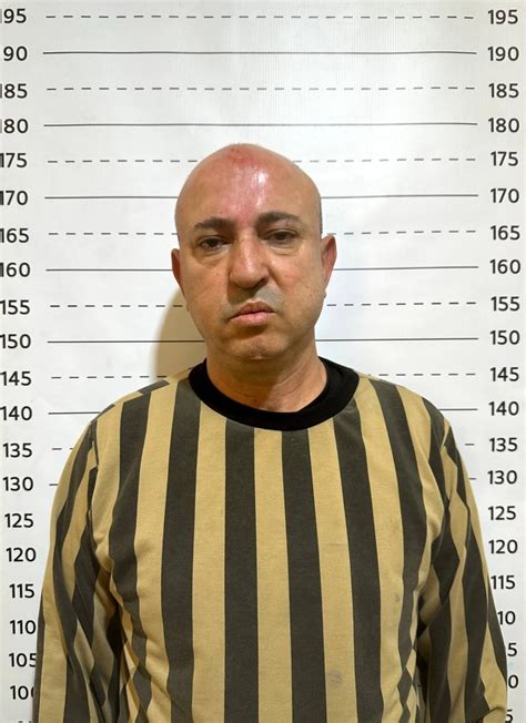 وسيم الأسد موقوفاً وصورته تبهج السوريين