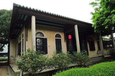 2024梅溪牌坊游玩攻略 梅溪石牌坊位于珠海市前山镇 去哪儿攻略