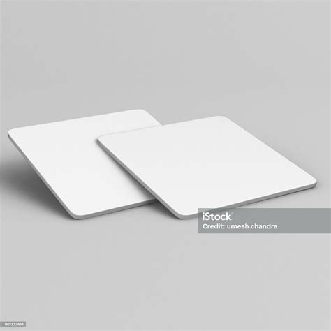 격리 된 배경 3d 그림에 둥근된 모서리와 빈 화이트 사각 코스터 당신의 디자인 프레 젠 테이 션에 대 한 준비를 조롱 하며 0명에 대한 스톡 사진 및 기타 이미지 Istock