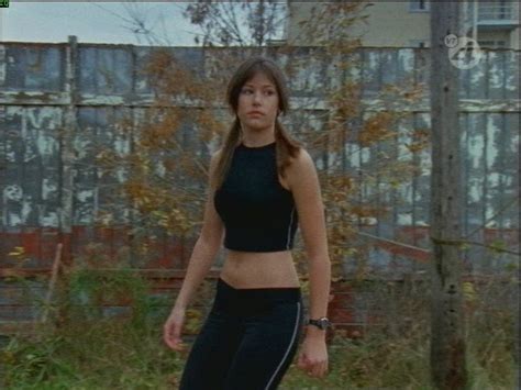 Голая Аманда Крю в 15 Love