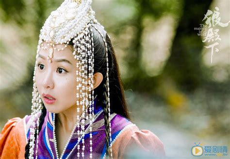 《狼殿下》首曝劇照 李沁王大陸演繹愛恨情仇虐戀 劇情網