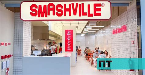 No Novo Smashville Há Uma Máquina Que Permite Provar 100 Combinações E Sabores De Coca Cola — Nit