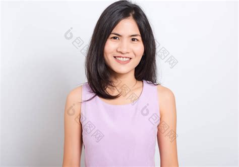 肖像亚洲美丽的年轻的女人图片 包图网企业站