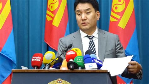 Ж Ганбаатар 18 000 тонн АИ 92 бензин замдаа явж байна Зарим нь Монголд ороод ирсэн