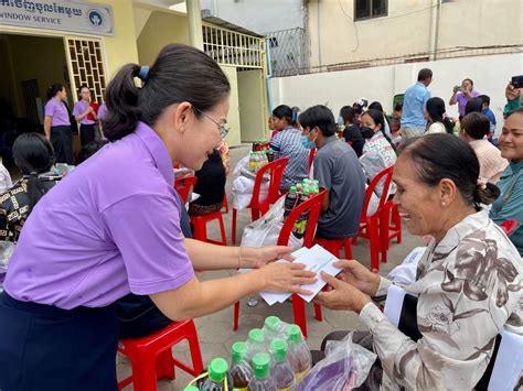 សមាជិកស្ត្រីនៃសមាគមន៍នារីសេដ្ឋកិច្ចក្រៅប្រព័ន្ធ មានជីវភាពខ្វះខាតចំនួន២៣គ្រួសារ នៅខណ្ឌចំការមន