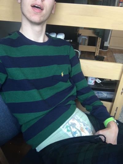 Post N Da Goodnites N Day Wet Wet Tumblr Com Tumbex