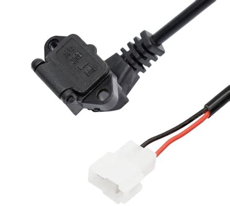 Electric Vehicles C14 IEC Sockets 250VAC AC Power Socket With Waterproof Cover