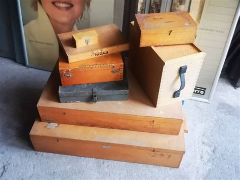 Дървени кутии Други София Стари дървени кутии за съхранение Различни размери Цен