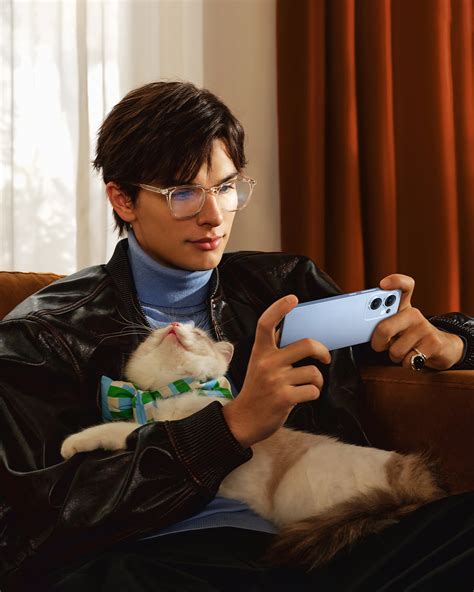 Oppo Egypt ‎سحر بنفسجي بلمسة ذكاء اصطناعي وأخيرًا