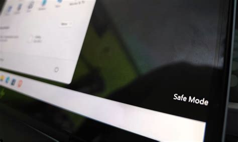 How To Start Windows In Safe Mode In Easy Ways Beebom