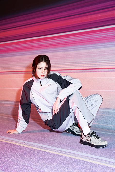 Han So Hee（ハン・ソヒ）が着用する「our Sport Is Beautiful」がローンチ。 Fila 公式サイト