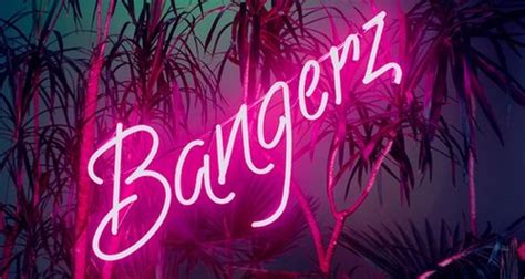 Miley Cyrus Debuts New Song Wrecking Ball Audio Capital