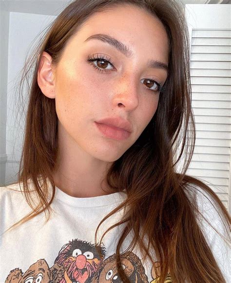 Celine Farach Scrolller