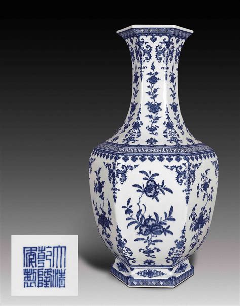 青花折枝花卉六方大瓶青花折枝花卉六方大瓶图片鉴赏作品新浪美术馆新浪网