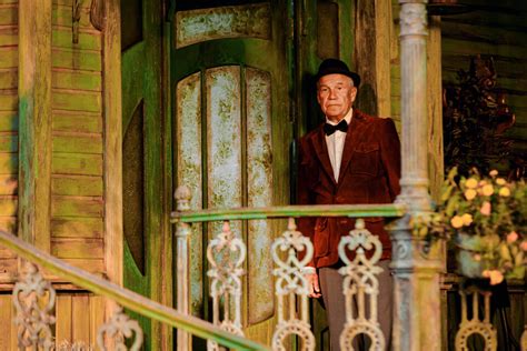 Как работали над костюмами и предметным миром нового «Чебурашки — Статьи на Кинопоиске