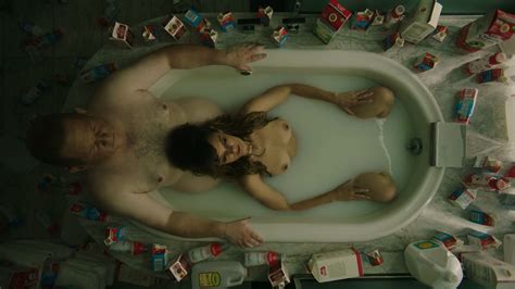 Nude Video Celebs Tv Show Smilf