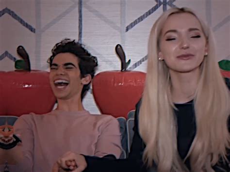 Jessie Television Show Photos And Premium High Res Pictures Artofit