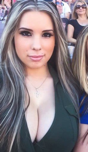 Big Tits Porn Pic Eporner