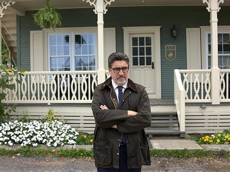 three pines season 1 alfred molina rossif sutherland elle máijá tailfeathers