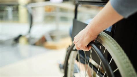 Искане Лекарите от ТЕЛК и НЕЛК да имат достъп до електронните здравни досиета на пациентите с