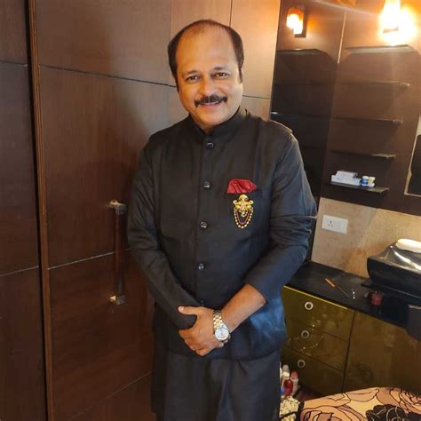 Hitesh Sampat Movie Artist Age Birthday Biography