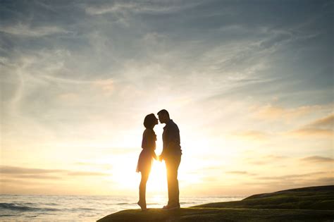 무료 이미지 바다 수평선 실루엣 구름 하늘 일몰 햇빛 아침 애정 키스 두 로맨스 감정 상호 작용