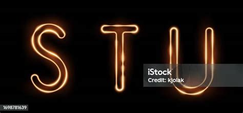 어두운 배경에 불꽃이 튀는 불 같은 선으로 그려진 세 글자 Stu 매우 사실적인 그림 디자인에 대한 스톡 벡터 아트 및 기타 이미지 디자인 모닥불 모션 Istock