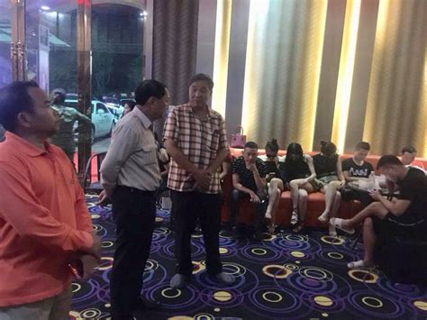 ចិន ១៥ នាក់ នៅ ព្រះសីហនុ ត្រូវបាន បញ្ជូនទៅ តុលាការ ពីបទ សេព គ្រឿងញៀន