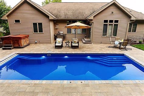 Fiberglass Swimming Pools