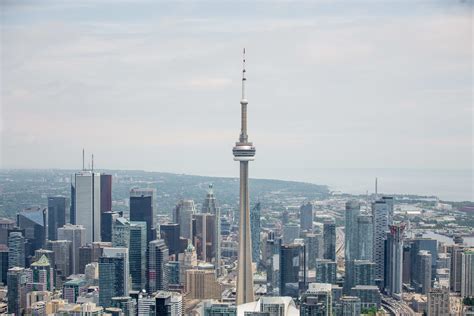 Go To The Cn Tower Go Transit