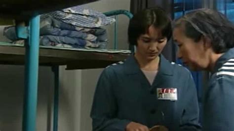 女子监狱：美女囚犯想要翻案，老囚犯出馊主意，鼓动美女逃狱！ 高清1080p在线观看平台 腾讯视频