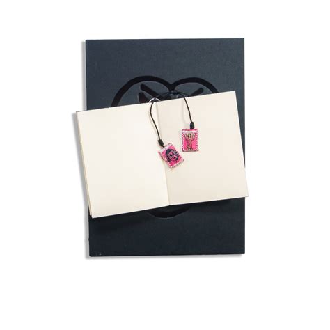 Finesse Pup Blackbook Mini Ternational