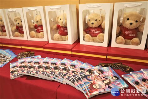 新北擁夢飛翔19新書發表 10位勇者逆境樂章鼓舞人心 蕃新聞