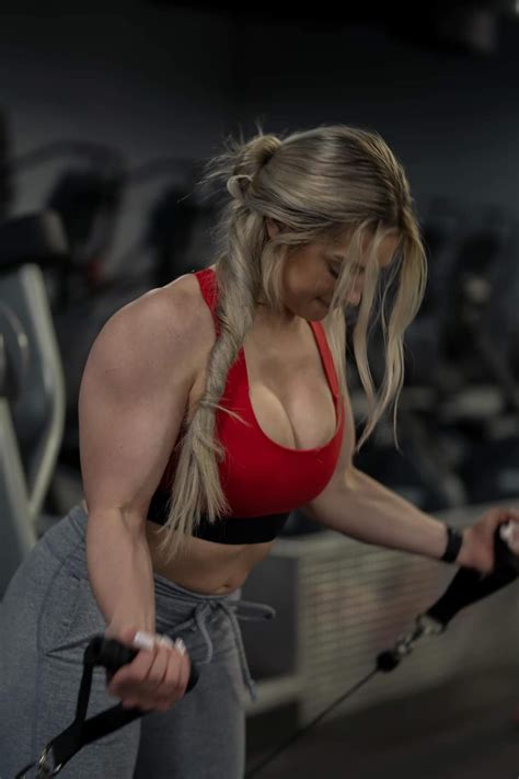 Gym Boobs Rmirandacohen