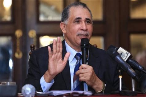 نقيب المحامين يهنئ الرئيس السيسي والقوات المسلحة بذكرى انتصارات أكتوبر