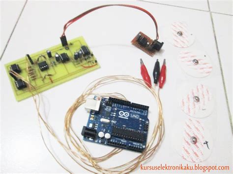 Membuat Alat Deteksi Gerakan Mata Eog Electrooculograph