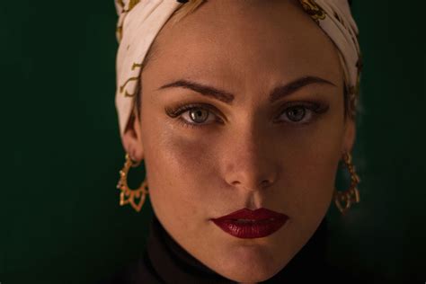 Tekla VenerdÌ 17 Novembre Esce In Radio “a Volte Capita”