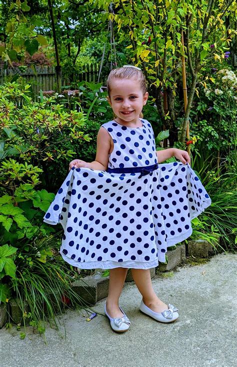 რას ვინატრებდი და გისურვებდი ჩემო ანგელოზო რათქმაუნდა შენს ბედნიერ მომავალს და ყველაფერს