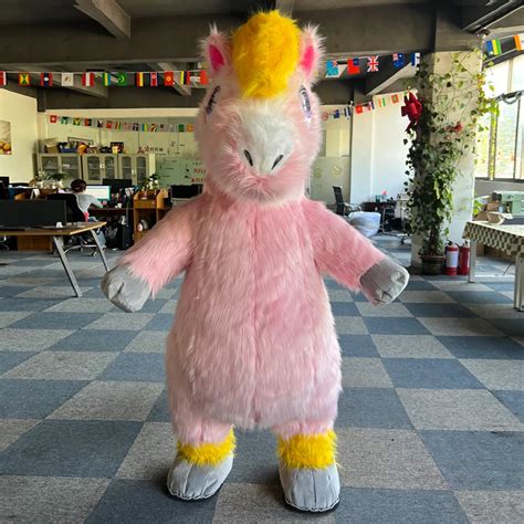 Cute Giant Plush Movie Inflatable Mascot Costume For Movie Cartoon