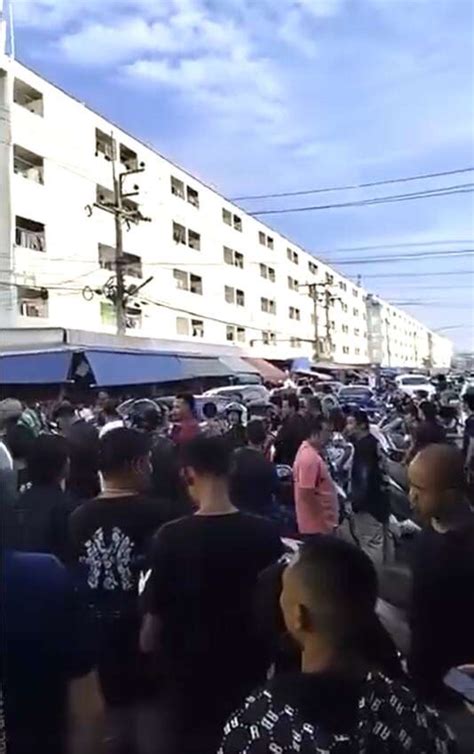 ထိုင်းနှင့်ကမ္ဘောဒီးယား စစ်ပွဲကြောင့် ထိုင်းမျိုးချစ်အဖွဲ့က ဘန်ကောက်မြို့တွင် ကမ္ဘောဒီးယားအလုပ