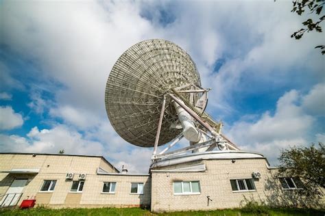 Premium Photo Large Radio Telescope Parabolic Antenna